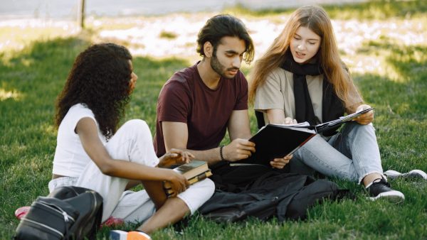 Changing Courses as an International Student - Pathway Education